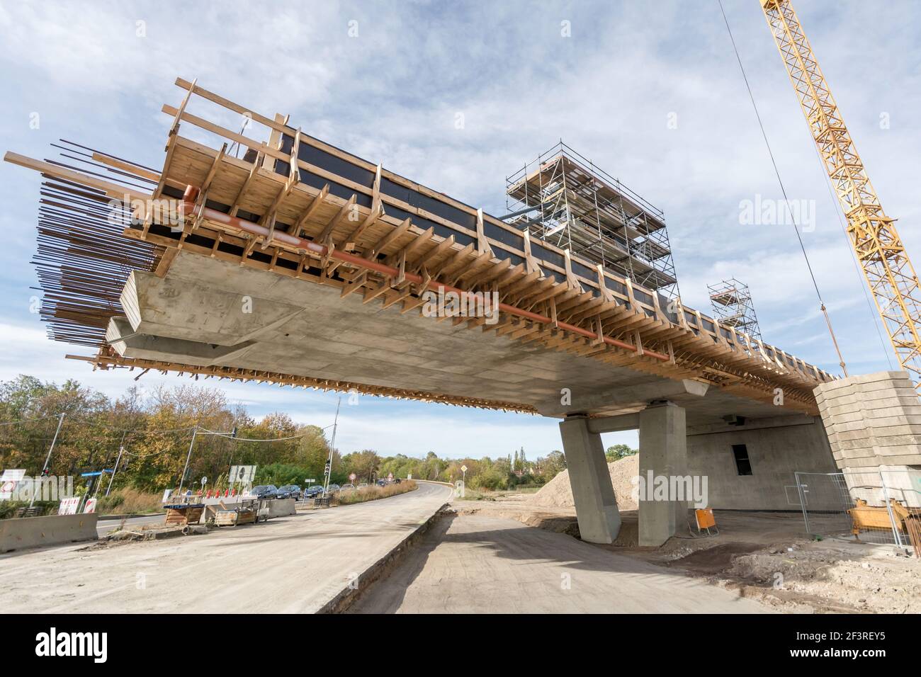 Modern architecture using the example of a newly constructed cable ...