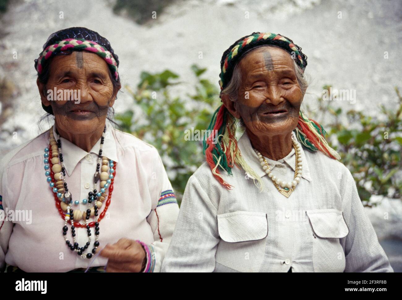Toroko Gorge Taiwan Women From Ami Tribe With Facial Tattoos Stock ...