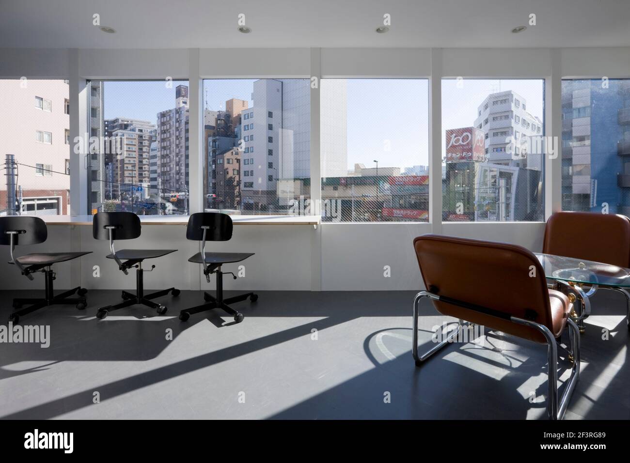 Y BUILDING, Office building, View of the 3rd floor office, towards the ...