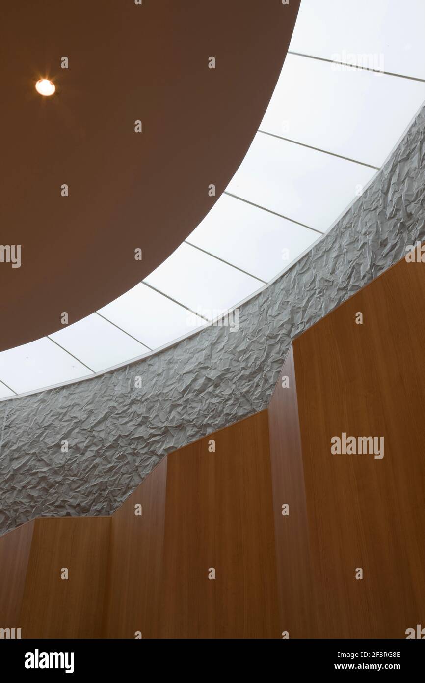 Wall panels in the 70th hi-res stock photography and images - Alamy