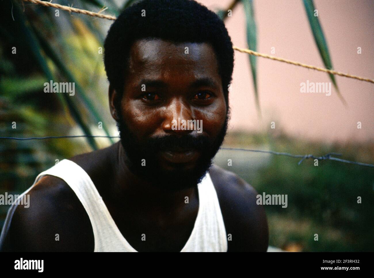 Haitian man hi-res stock photography and images - Alamy