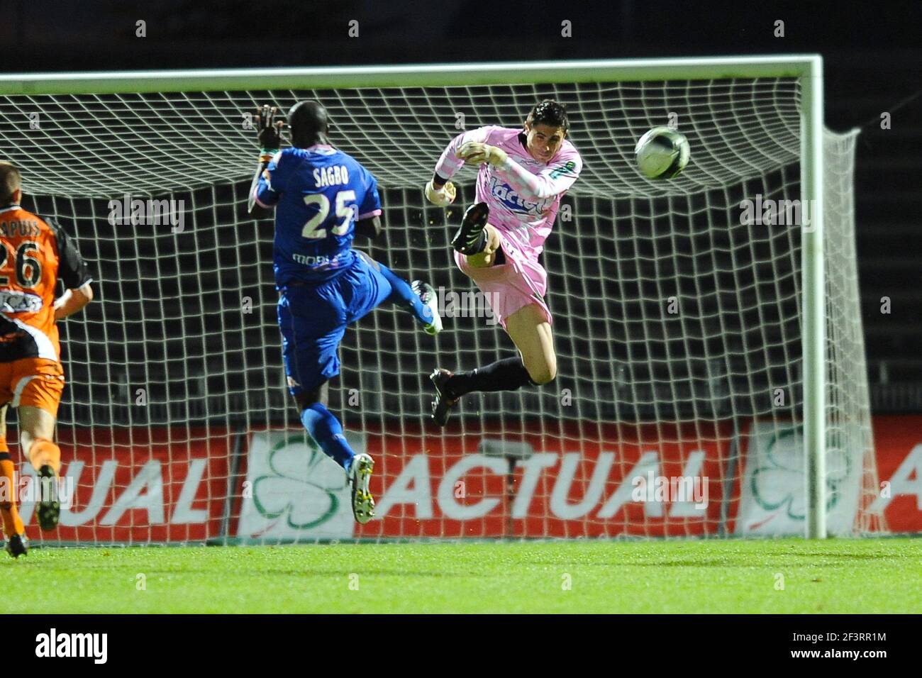 Matthieu pichot hi-res stock photography and images - Alamy