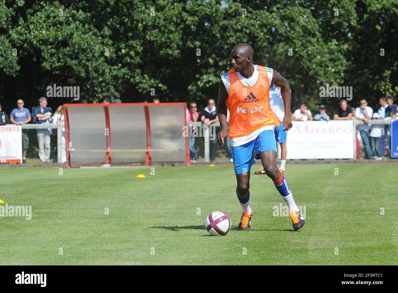 FOOTBALL - MISCS - FRENCH CHAMPIONSHIP 2011/2012 - LIGUE 1 -OLYMPIQUE ...