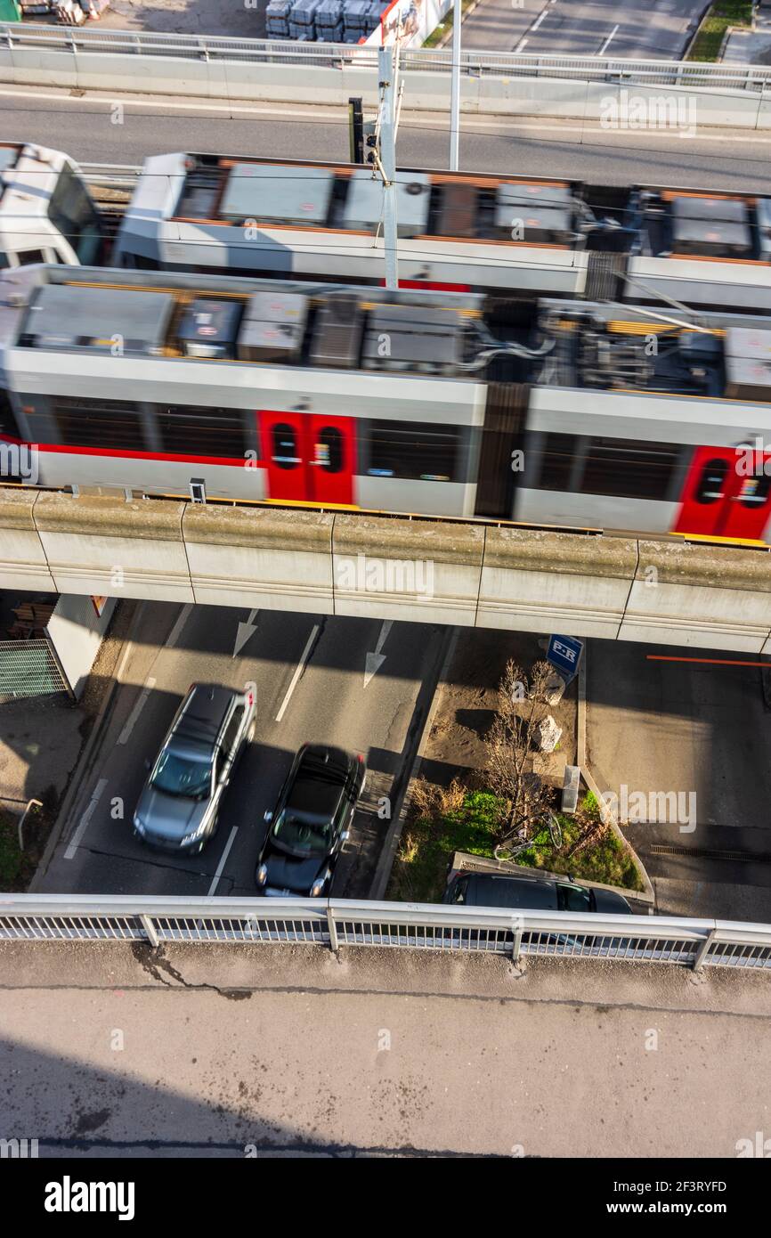 Vienna subway rush hour hi-res stock photography and images - Alamy