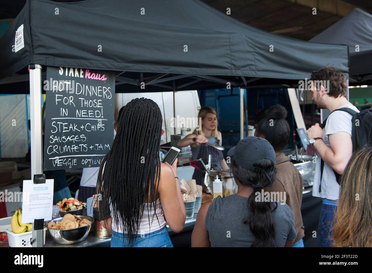 Bramley road hi-res stock photography and images - Alamy