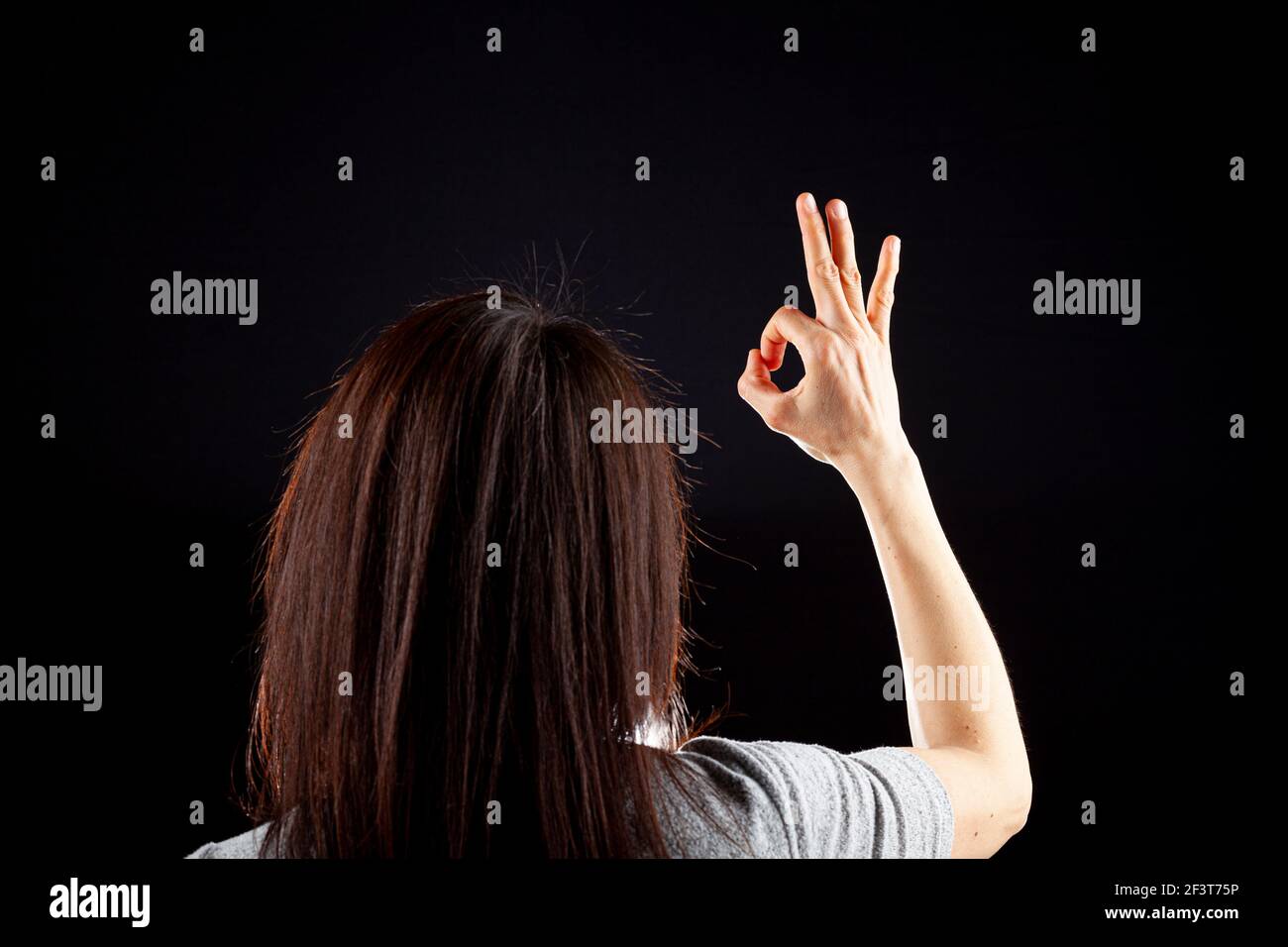 Black hand sign language hi-res stock photography and images - Alamy