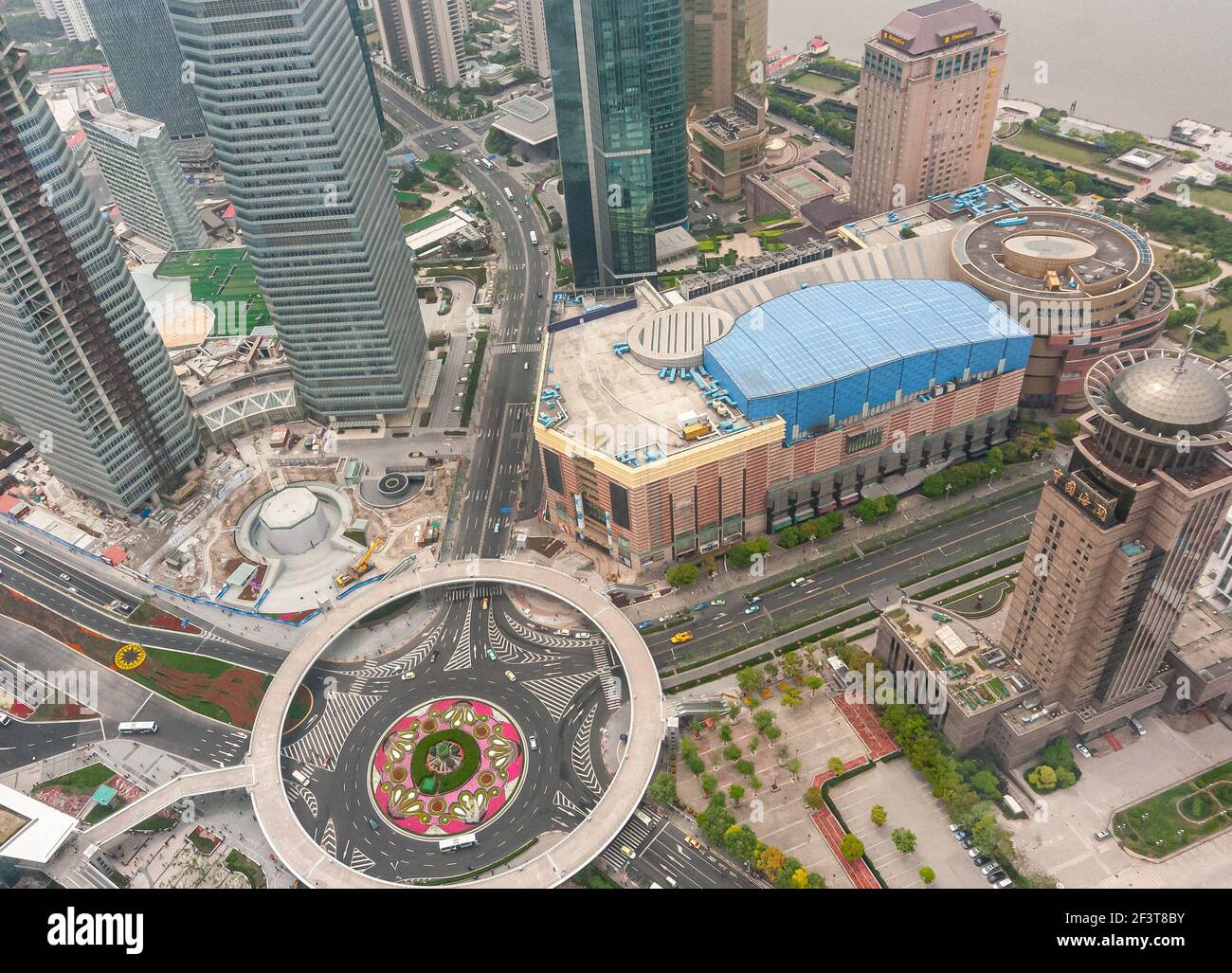 Pearl roundabout hi-res stock photography and images - Alamy