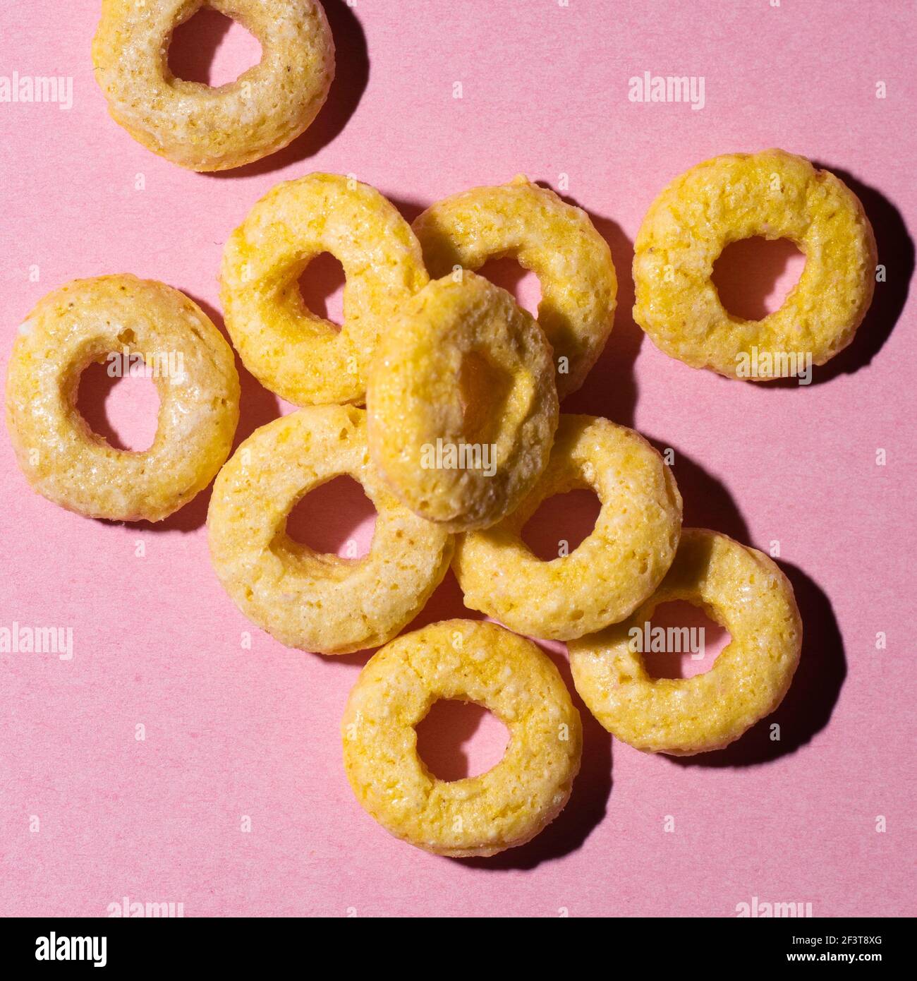 Yellow rings hi-res stock photography and images - Alamy
