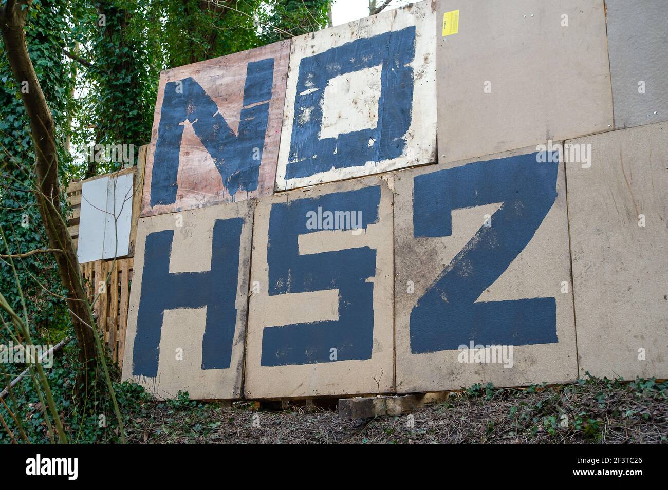 Hs2 violence hi-res stock photography and images - Alamy