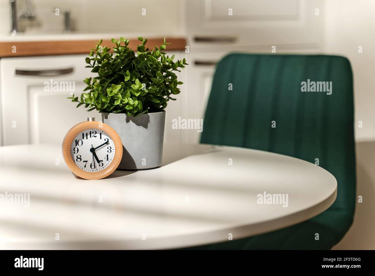 Early morning and late evening hi-res stock photography and images - Alamy