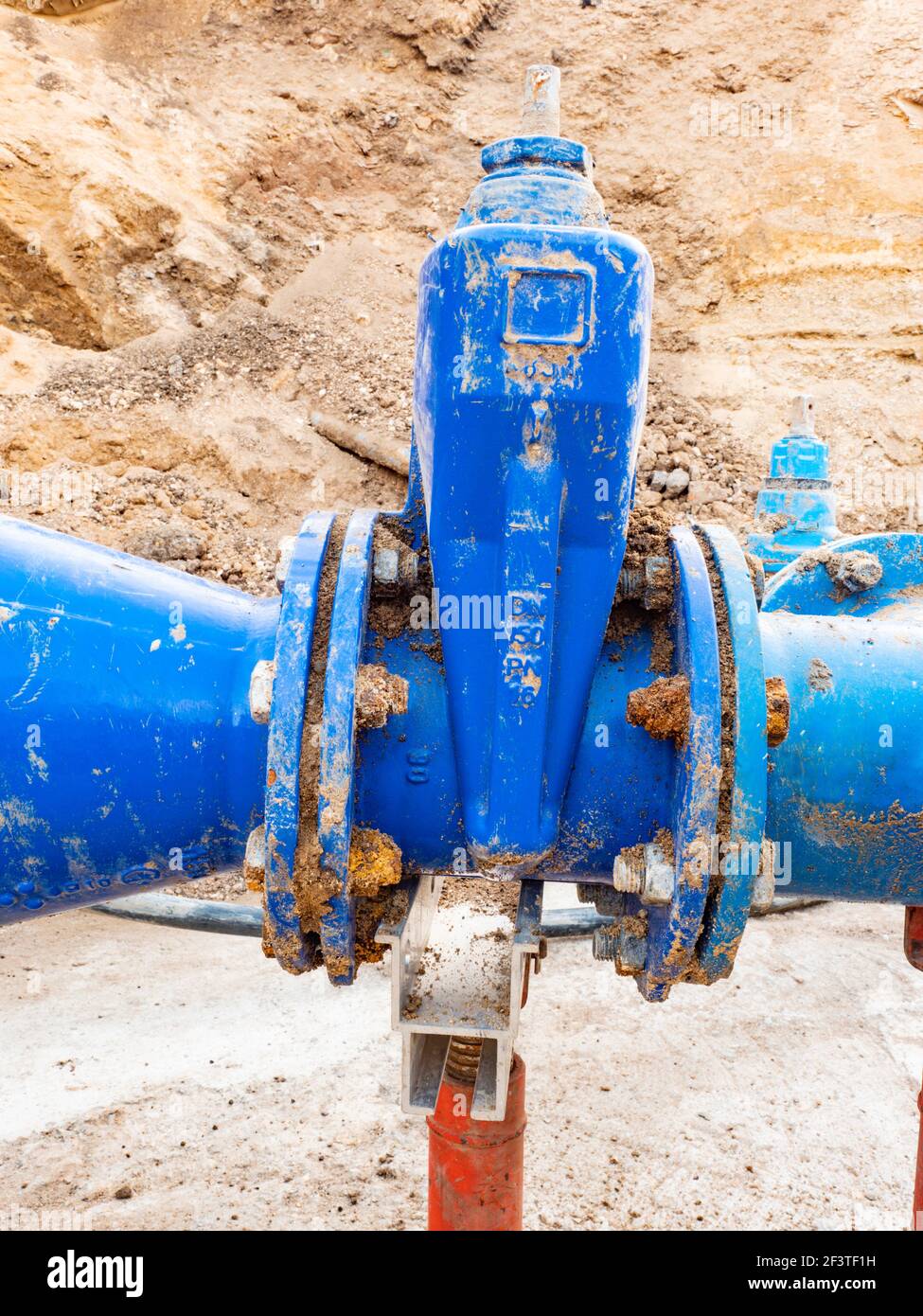 Potable water piping. Crossing the main branch of drinking water with a ...