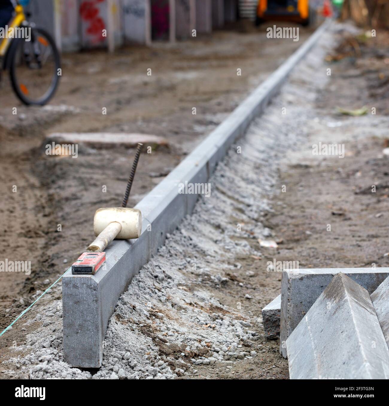 Curbs hi-res stock photography and images - Alamy