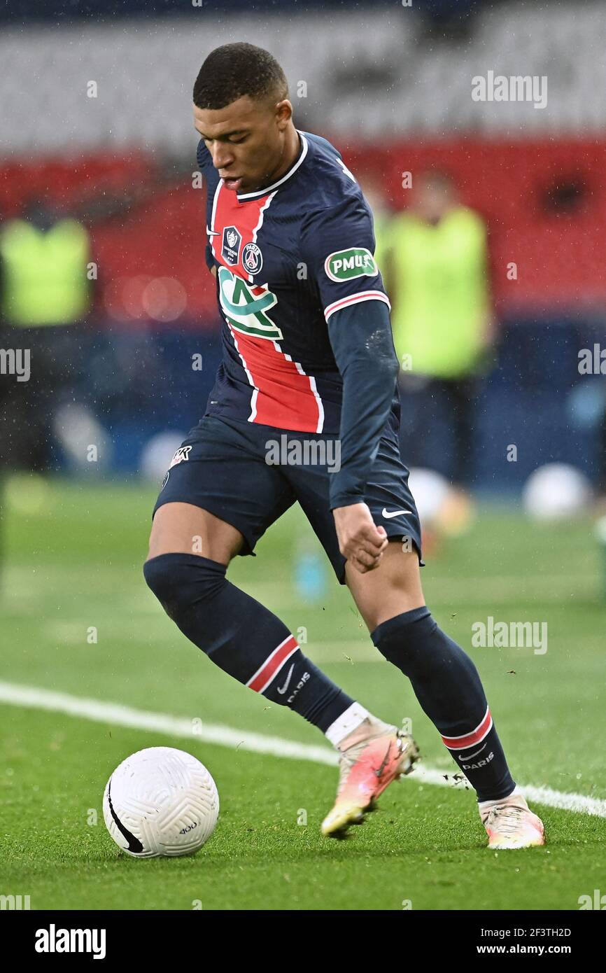 Kylian MBappe of PSG in action during the French Cup match between ...