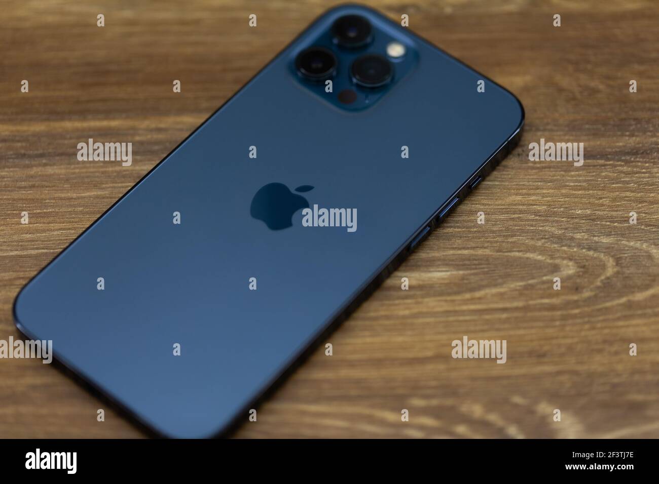 Iphone 12 pro max blue hi-res stock photography and images - Alamy