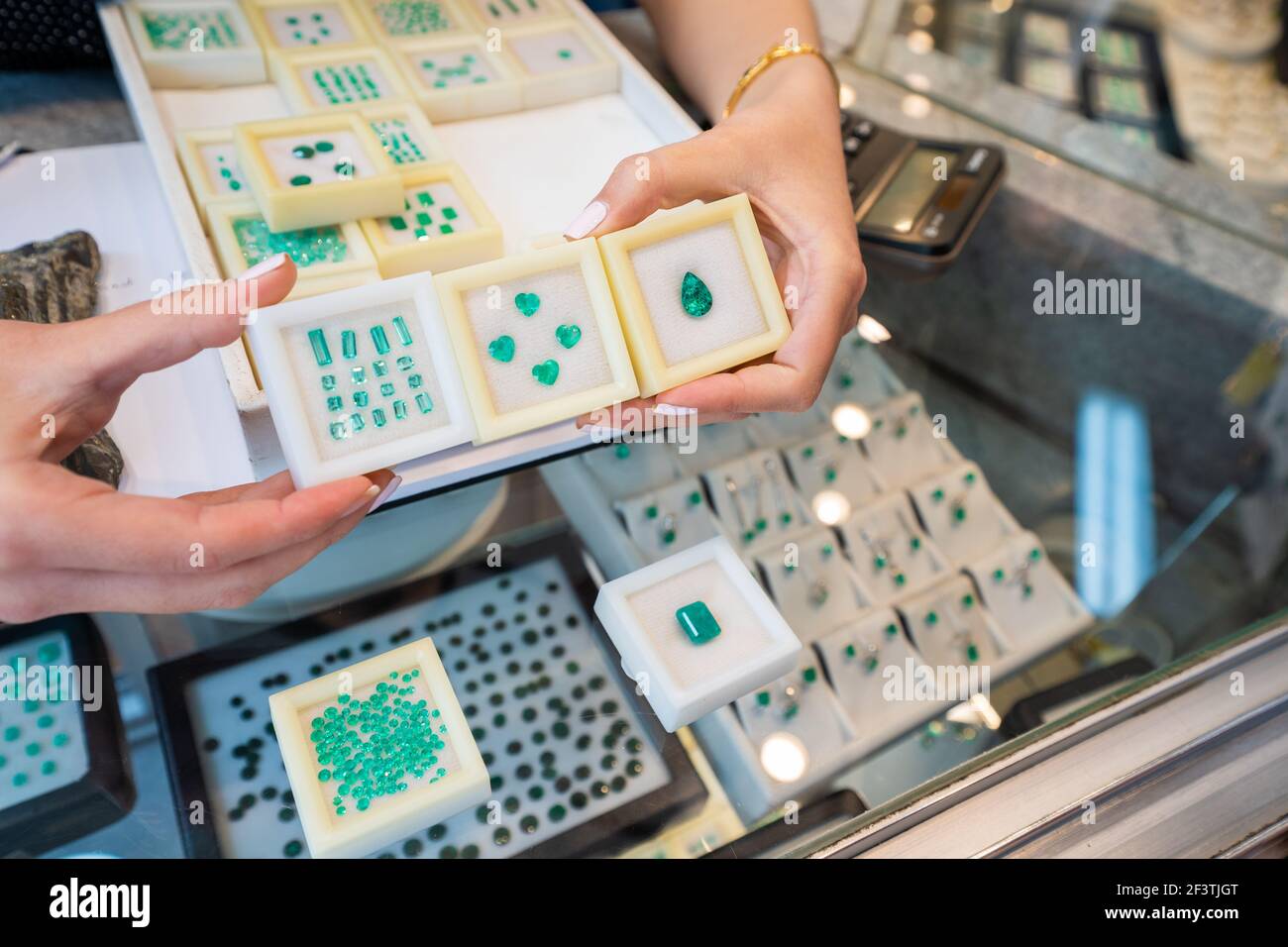 presentation of emeralds in a store, Bogota, Colombia Stock Photo - Alamy