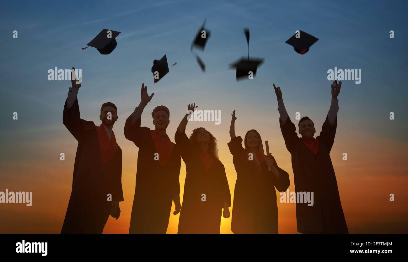 Graduate silhouettes hi-res stock photography and images - Alamy