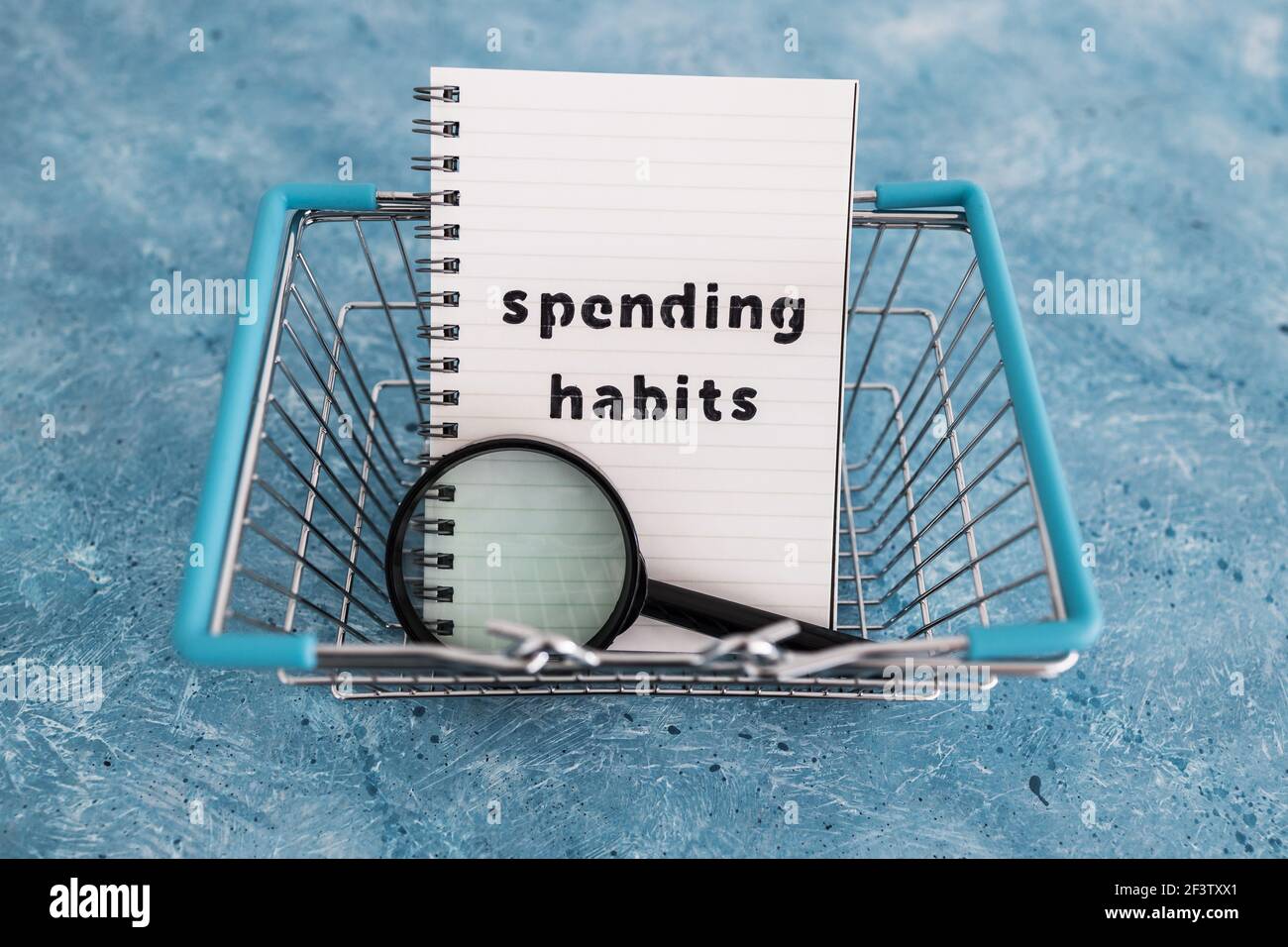 Consumer spending habits hi-res stock photography and images - Alamy