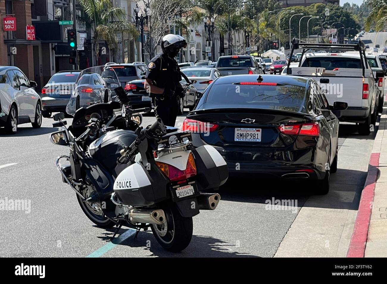 Oakland police 2021 hi-res stock photography and images - Alamy