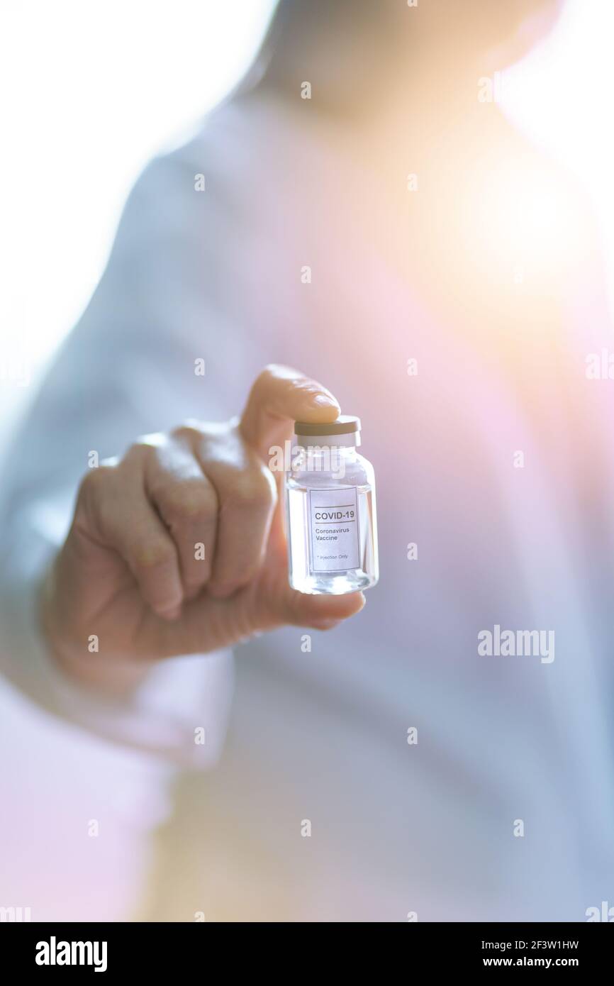 injection vaccine vaccination medicine flu woman doctor - covid 19 ...