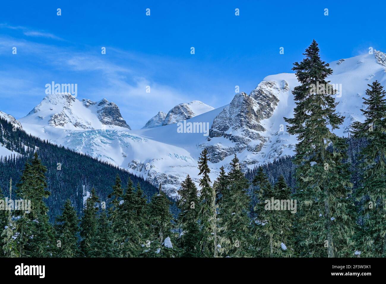 Matier Glacier, Joffre Lakes Provincial Park, British Columbia, Canada ...