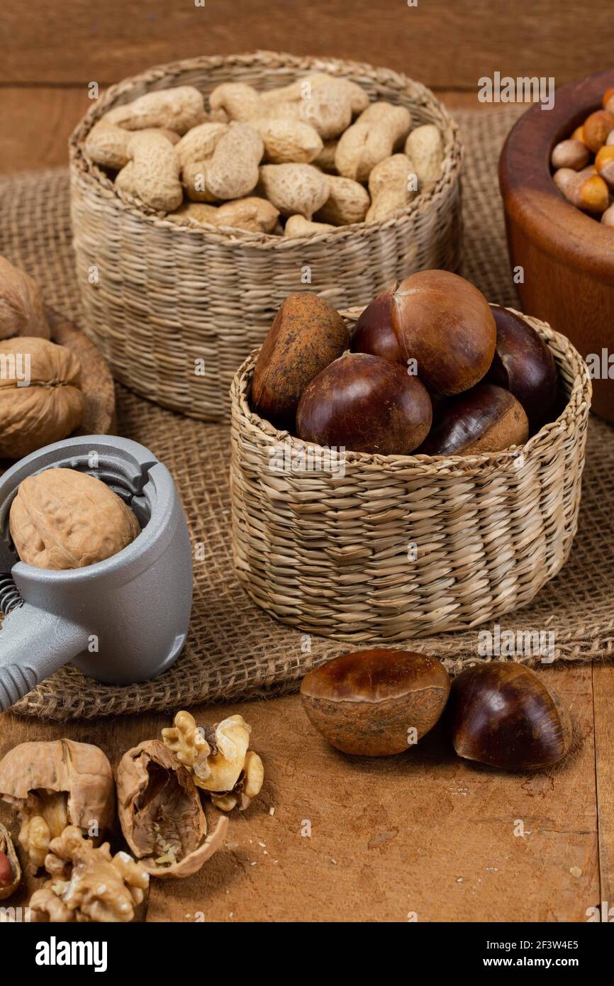 mix of pine nuts, walnuts, ginkgo nuts, chestnuts, peanuts and ...