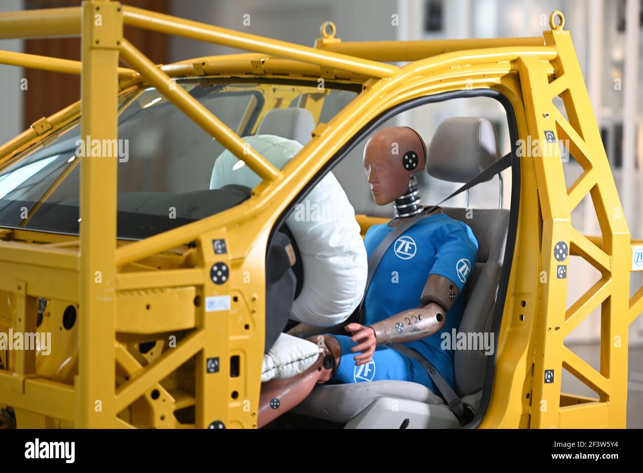 Sled test hi-res stock photography and images - Alamy