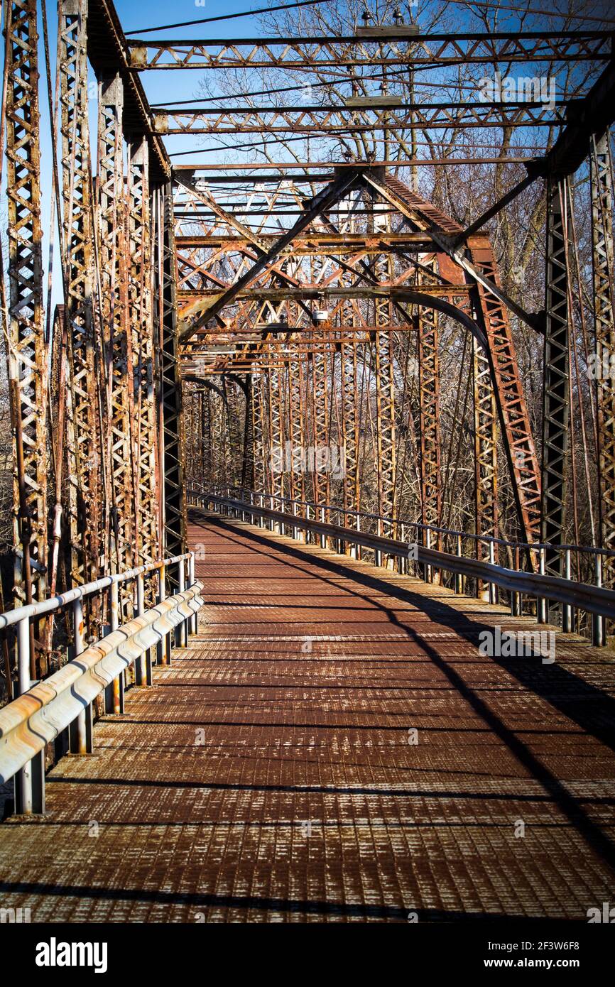 Iron bridge single lane crossing hi-res stock photography and images ...
