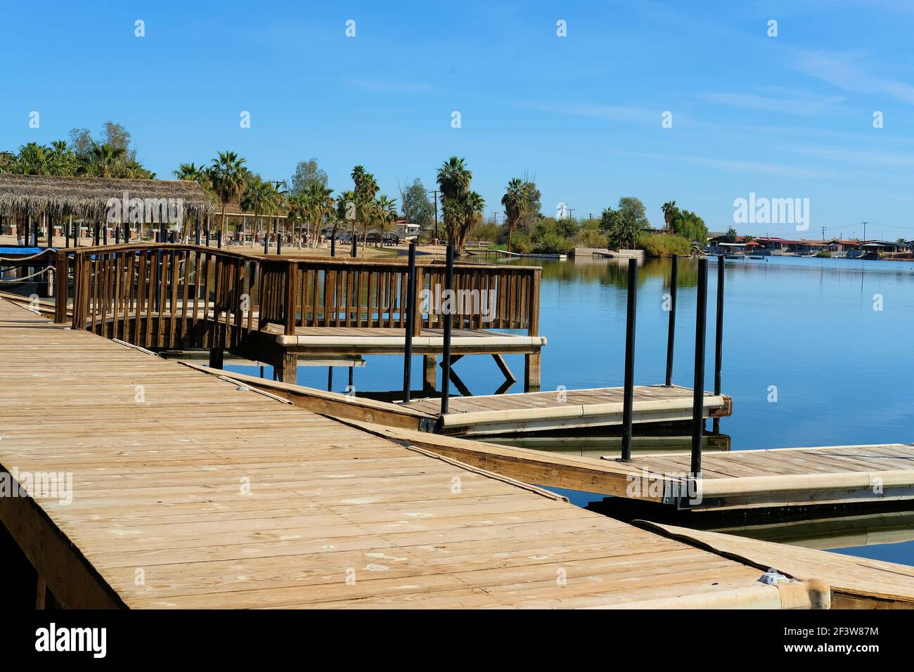 Mosqueda camp hi-res stock photography and images - Alamy