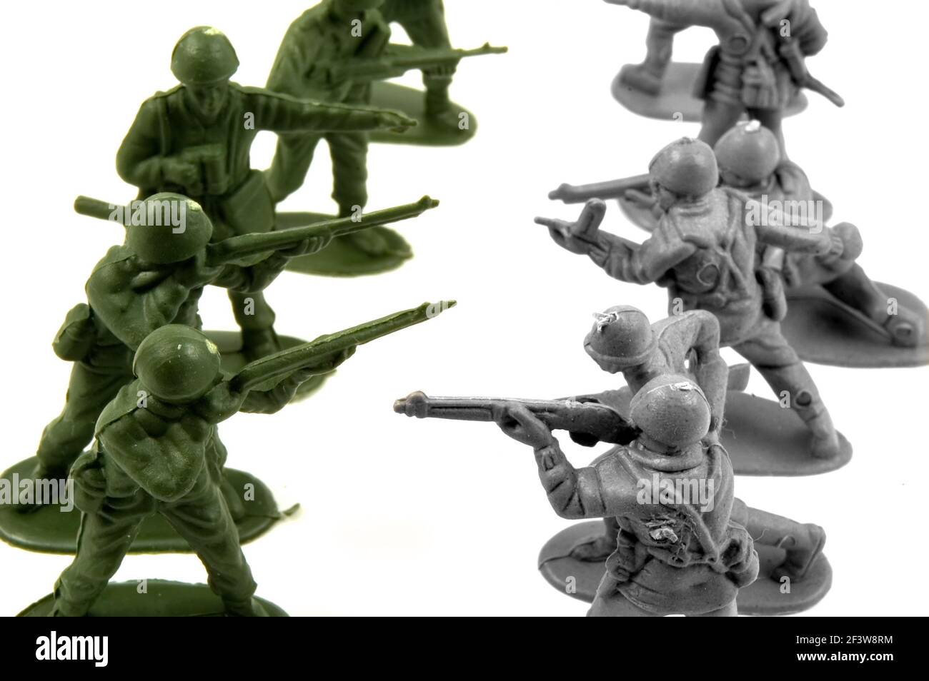 Toy army men hi-res stock photography and images - Alamy