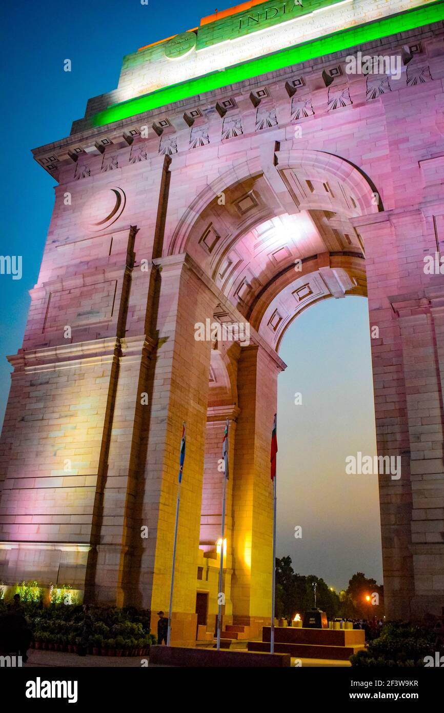 Evening View Of India Gate In Delhi India, India Gate View With Tri ...