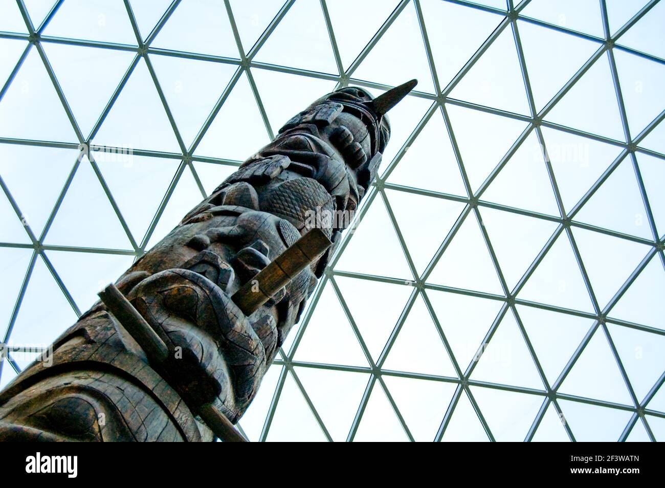 Coast salish hi-res stock photography and images - Alamy