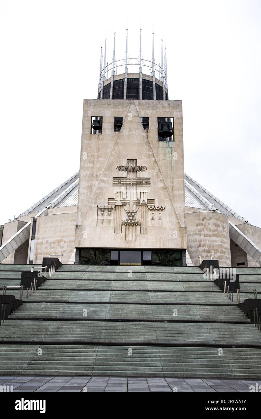 Liverpool roman catholic hi-res stock photography and images - Alamy