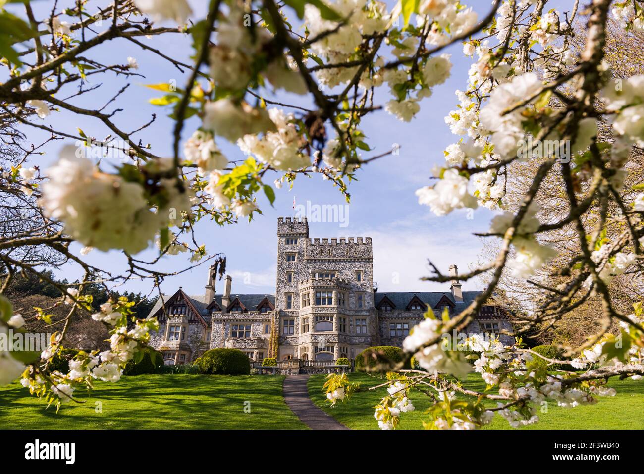 Sunny day victoria bc hi-res stock photography and images - Alamy