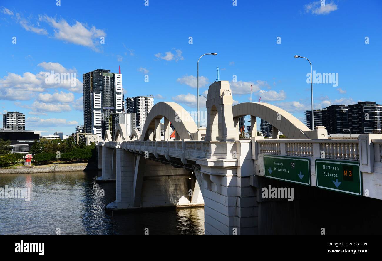 The William Jolly bridge over the Brisbane river Stock Photo - Alamy