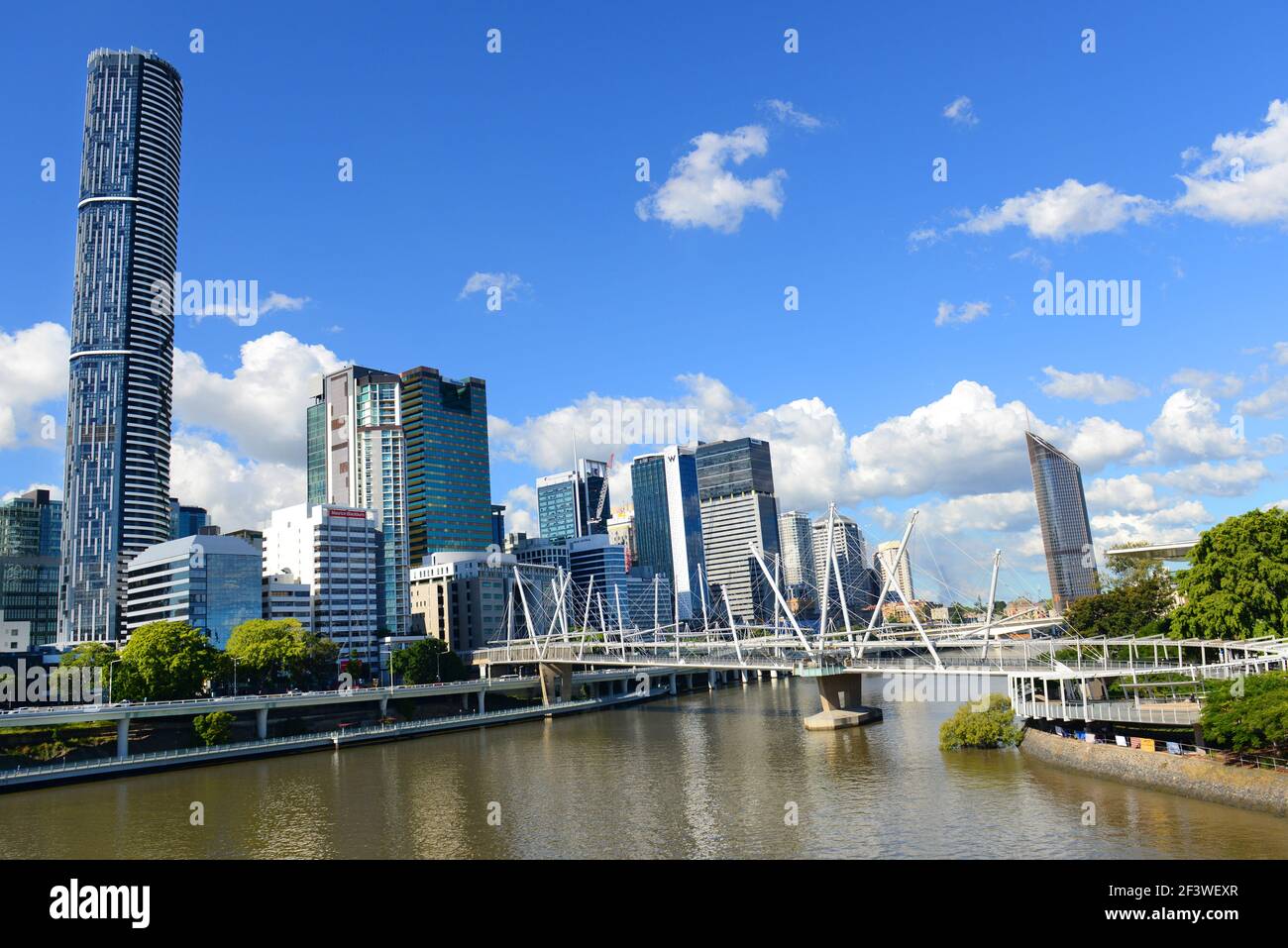 Kurilpa Bridge over the Brisbane river, Queensland, Australia Stock ...