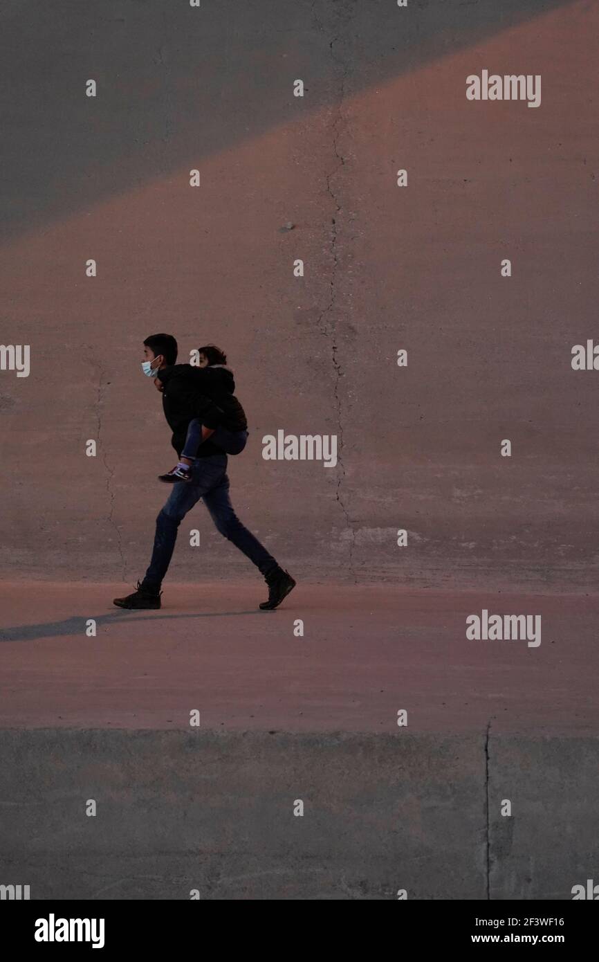 Ciudad Juarez El Paso Border High Resolution Stock Photography and ...