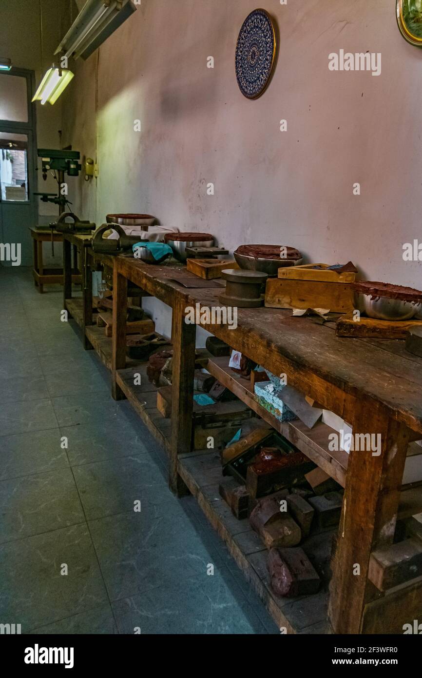 Work of the Art of Damascene of Toledo Stock Photo - Alamy