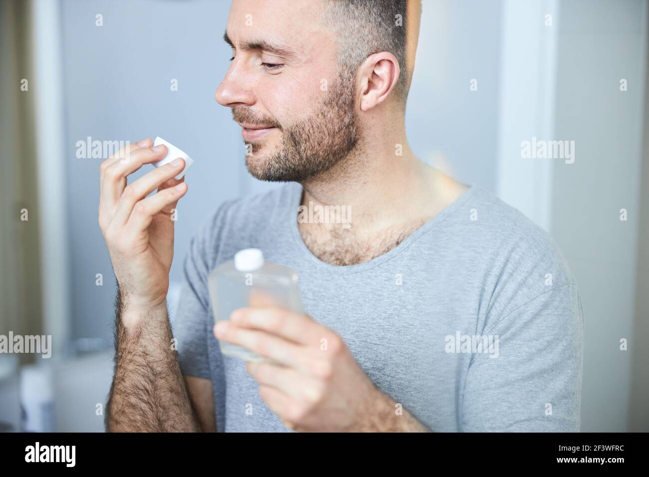Masculine and smell hi-res stock photography and images - Alamy