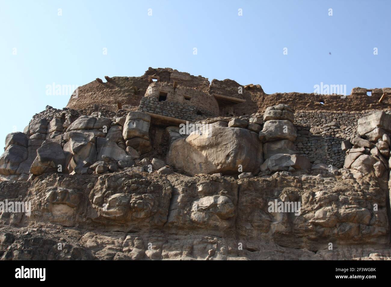 Khaybar to the north of Medina in the Hejaz. Before the advent of Islam ...