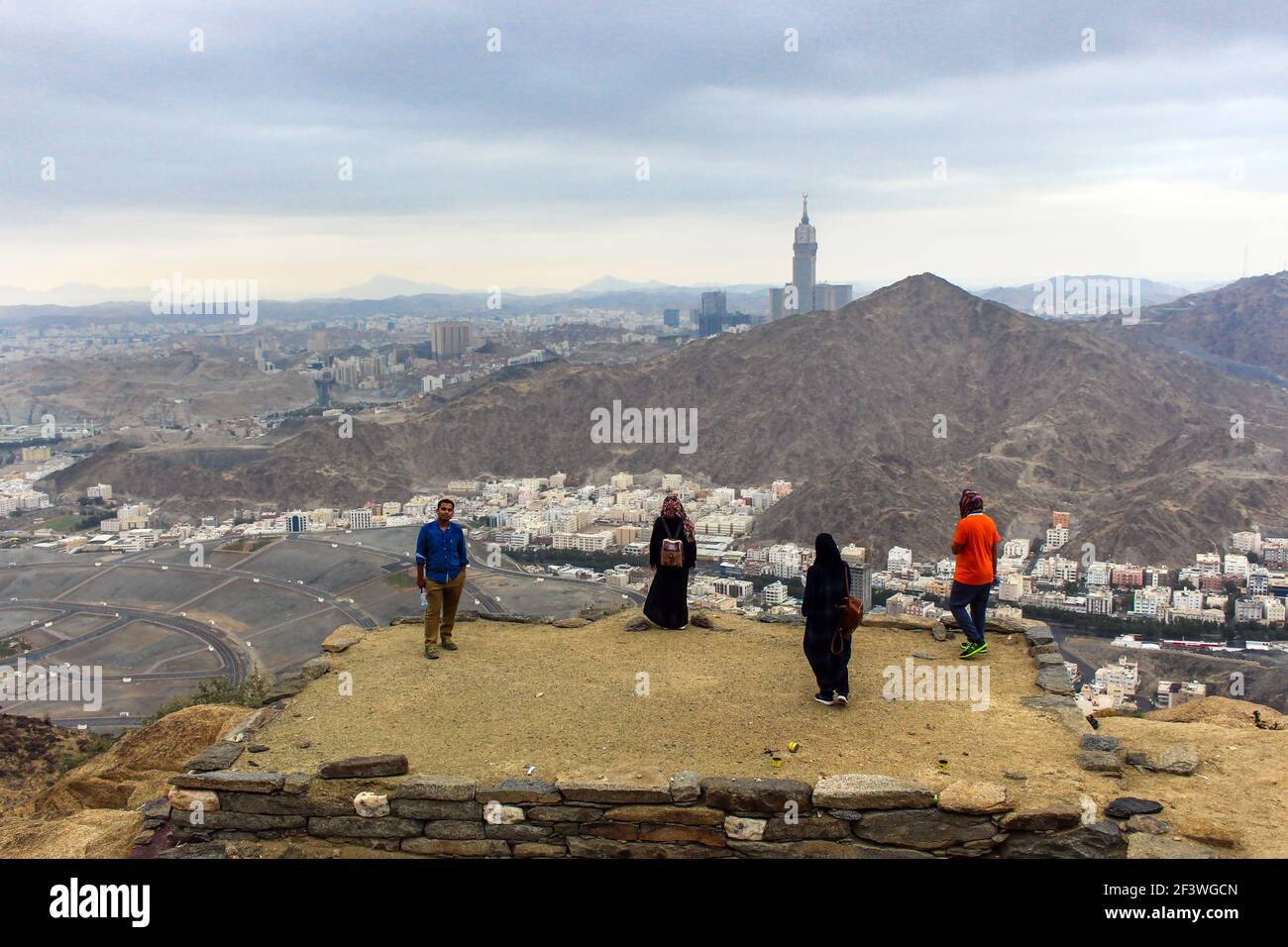 Jabal al-Thawr (Mount Thawr) makkah Stock Photo - Alamy