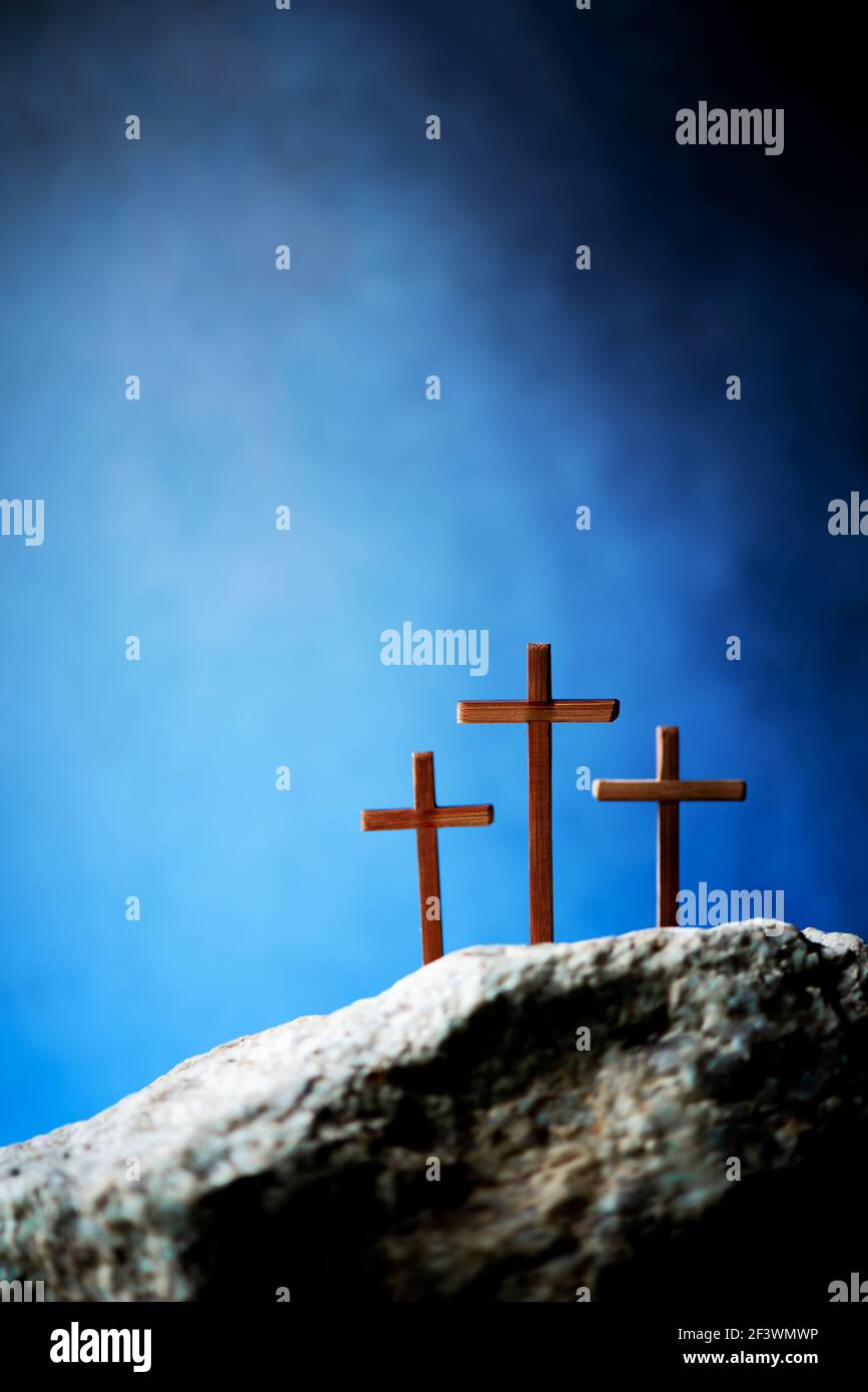 Cross on calvary hill hi-res stock photography and images - Alamy