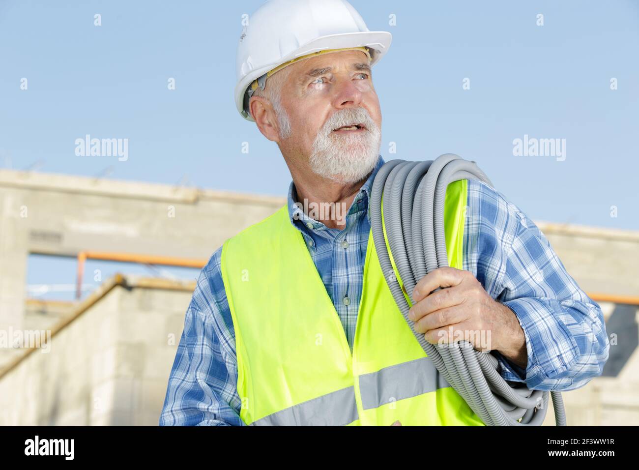 Senior appartment hi-res stock photography and images - Alamy