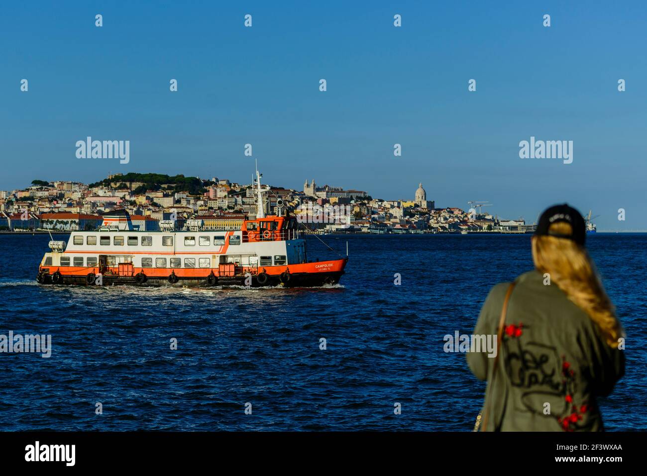 Cacilheiro hi-res stock photography and images - Alamy