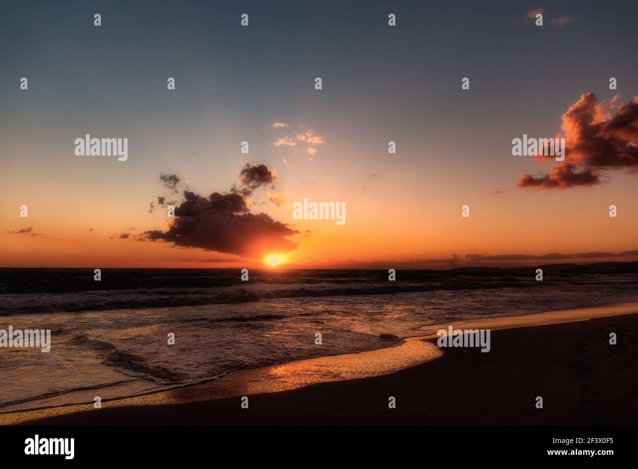 Aruba sunset beautiful hi-res stock photography and images - Alamy