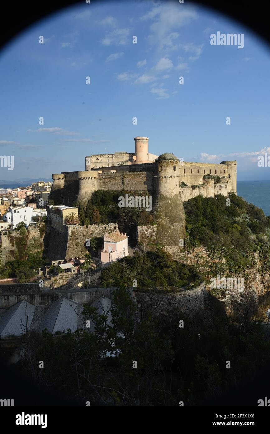 Fortress of gaeta hi-res stock photography and images - Alamy