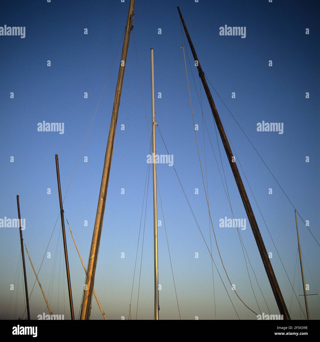 Wooden mast masts hi-res stock photography and images - Alamy