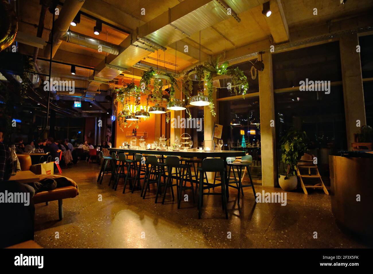 Restaurant cologne hi-res stock photography and images - Alamy