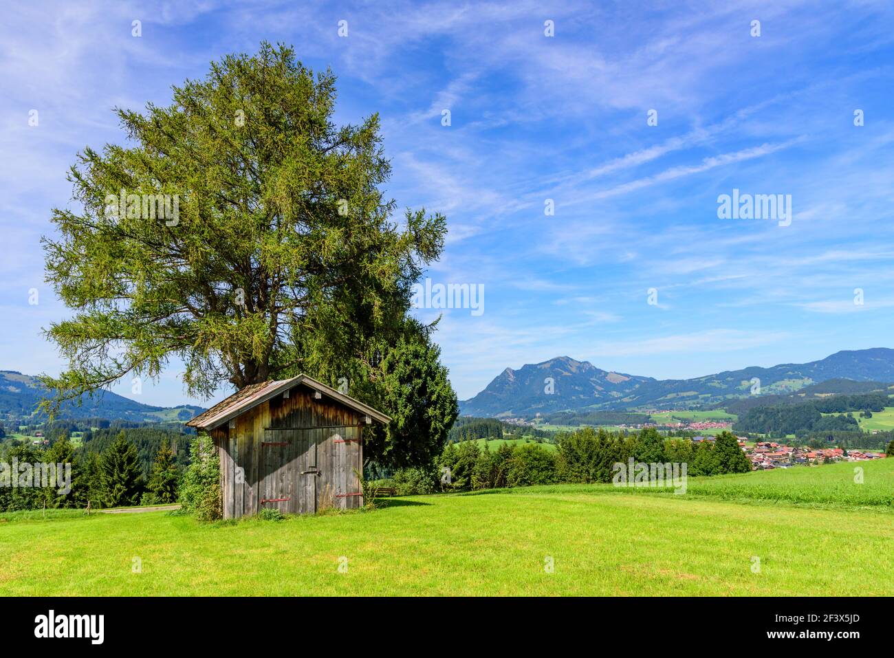 Beautiful countryside in the Iller valley in bavarian Allgäu Stock ...