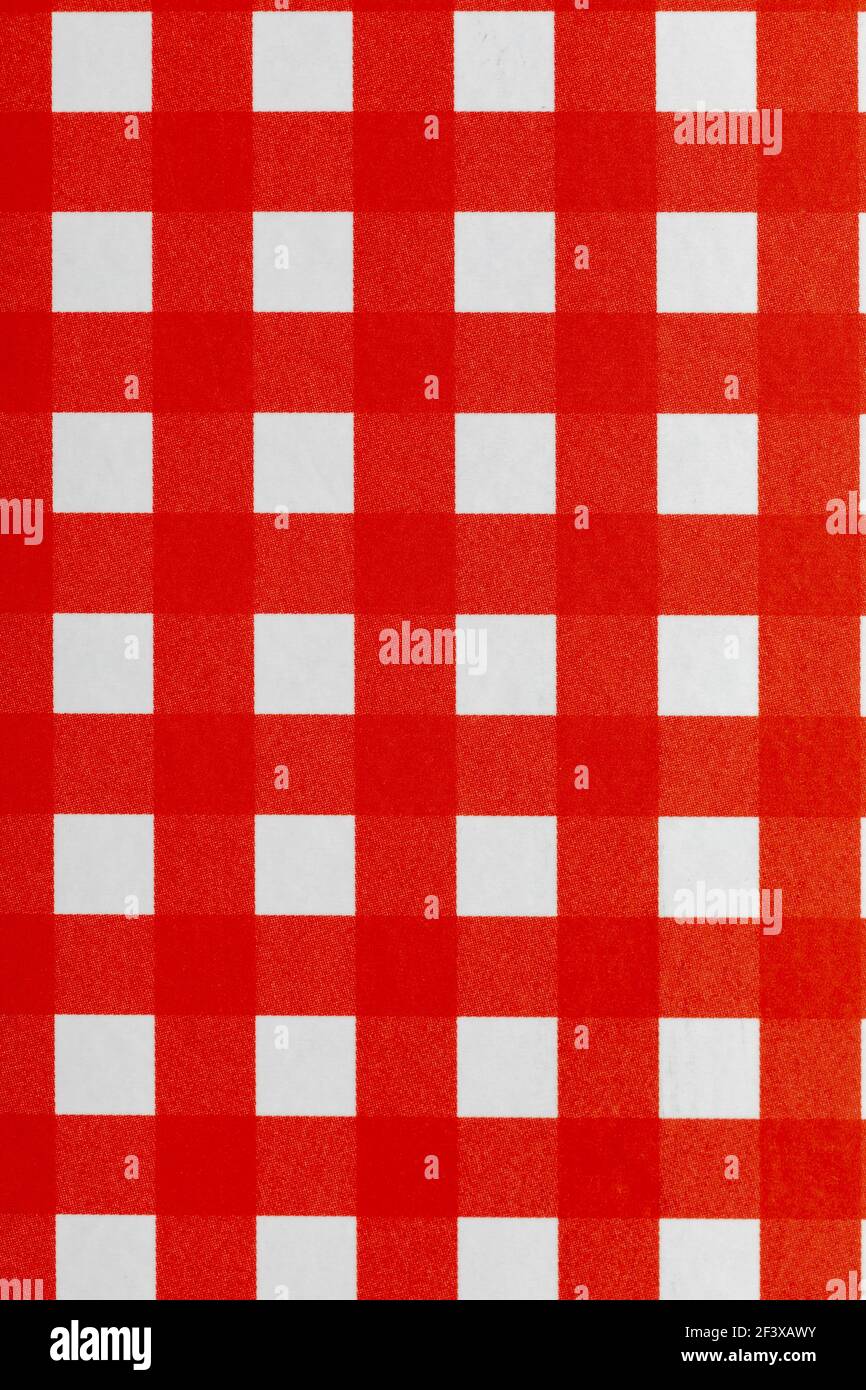 Red vichy tablecloth hi-res stock photography and images - Alamy