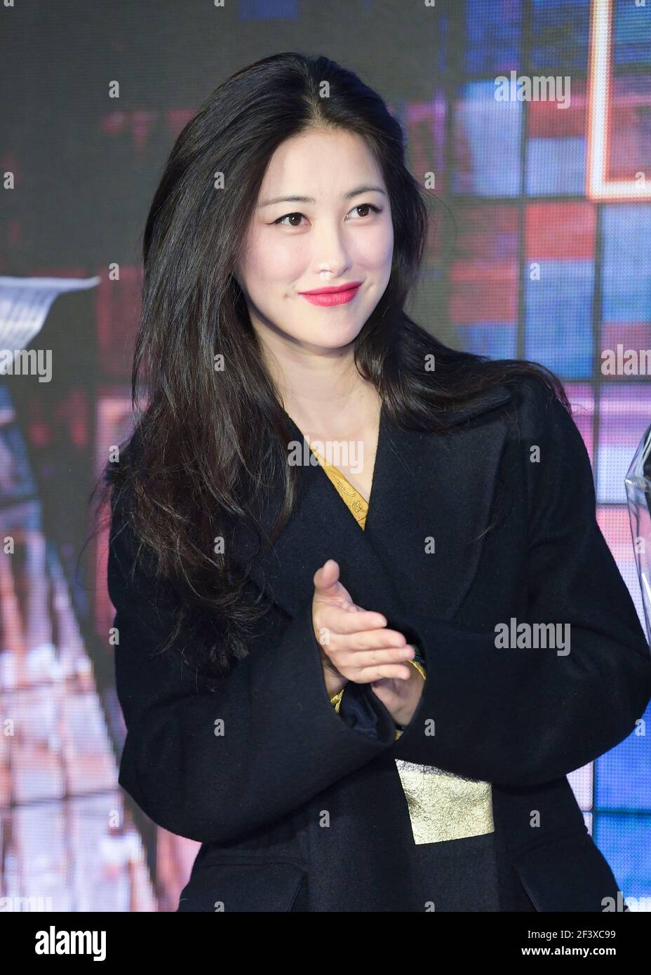 Chinese actress and singer Zhu Zhu is reported that she has got married ...